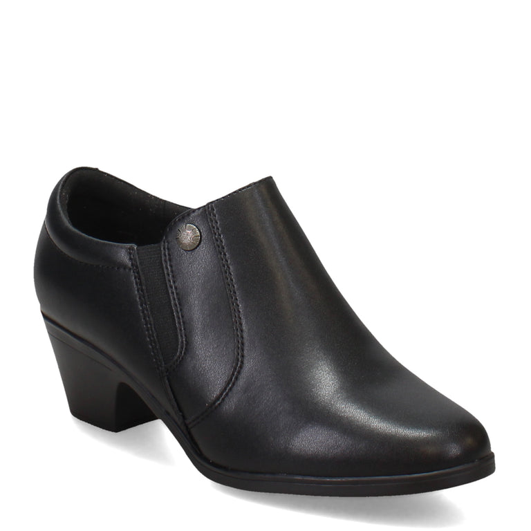 Women's Clarks & Peltz Shoes