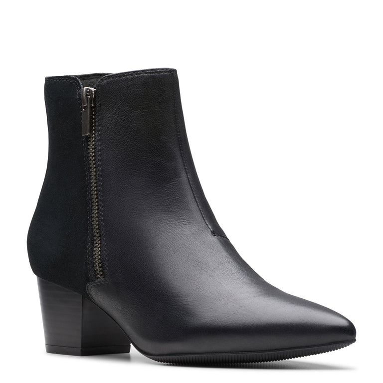 Women's Clearance Boots & Peltz Shoes