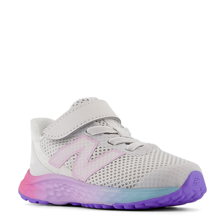 Kids' Shoes | Peltz Shoes & Peltz Shoes